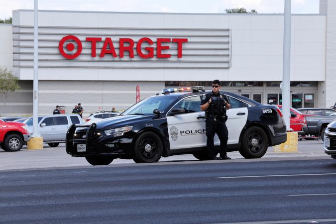 Shooter kills 3 in a Target parking lot in Austin, Texas, before being ...
